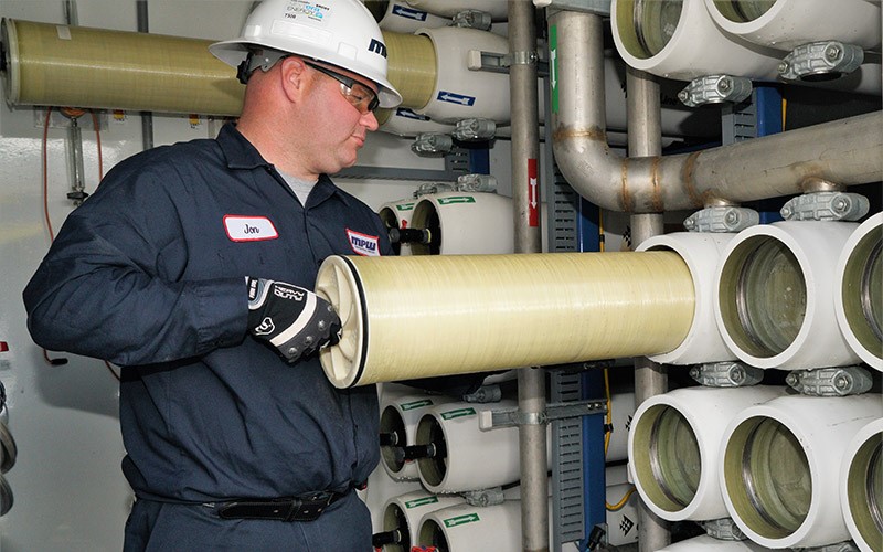 2baab460-f2b7-4066-b9f5-d81c528bc08dRO Membrane Loading copy